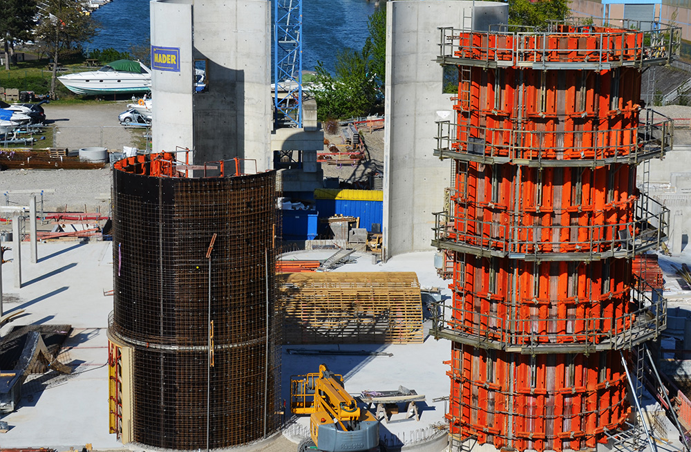 Intricate circular shapes | PASCHAL