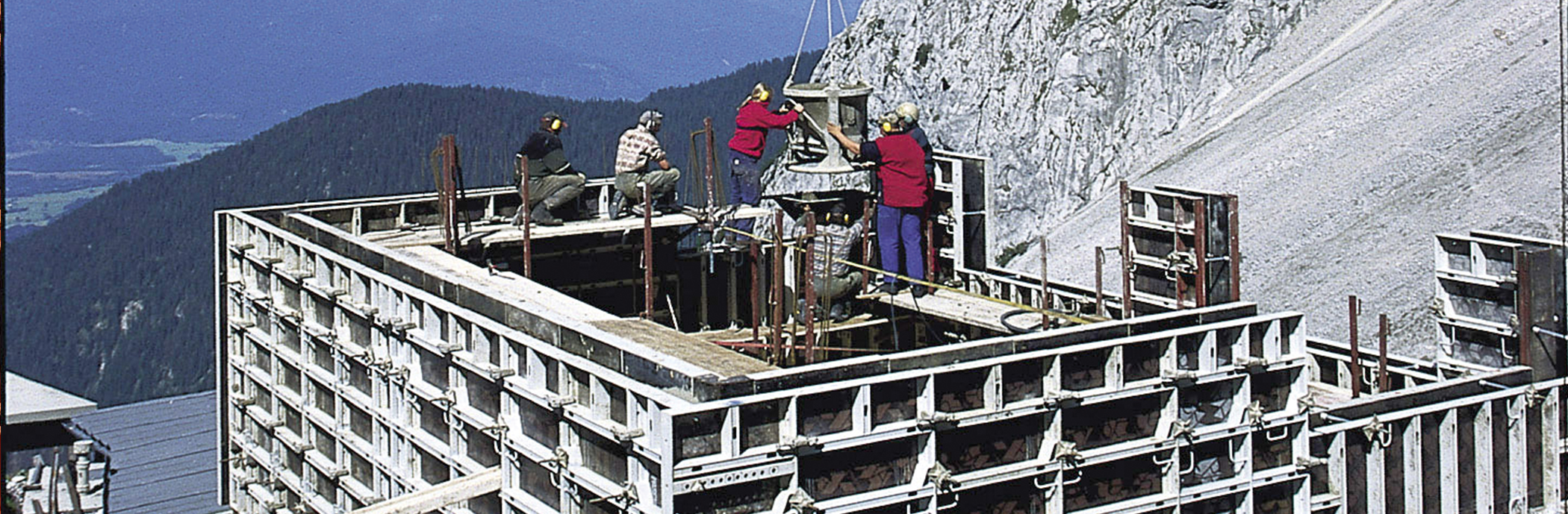 Wandschalung LOGO.alu | PASCHAL